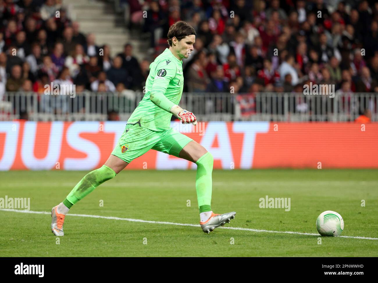 Hitz goalkeeper basel hi-res stock photography and images - Alamy
