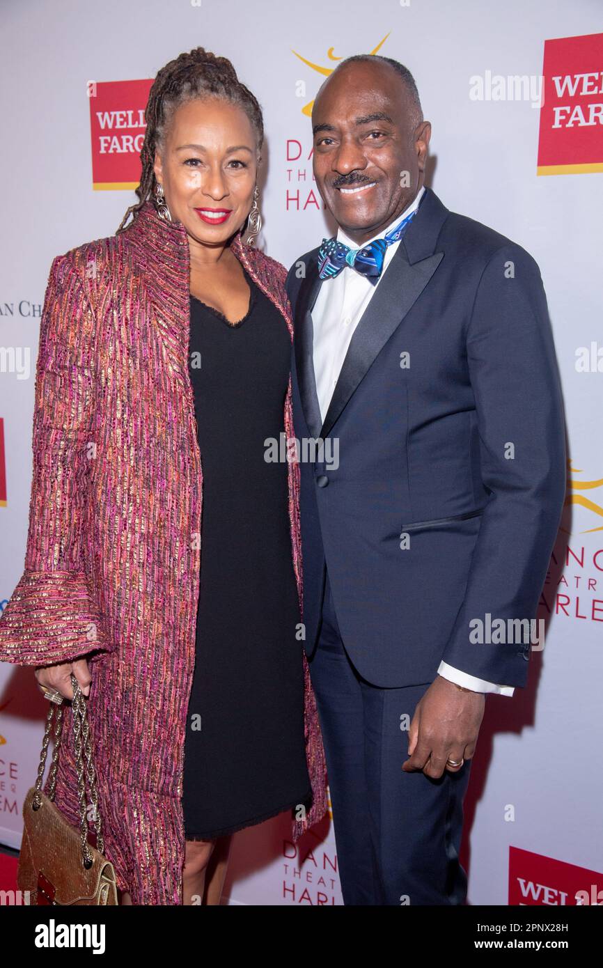 NEW YORK, NEW YORK - APRIL 20: Tamara Tunie and Reginald Van Lee attend ...