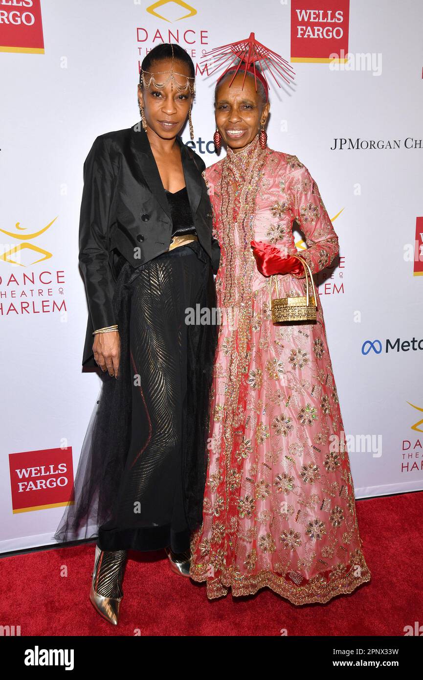 New York, USA. 20th Apr, 2023. Artist Ellen Banks (r) and guest attend ...