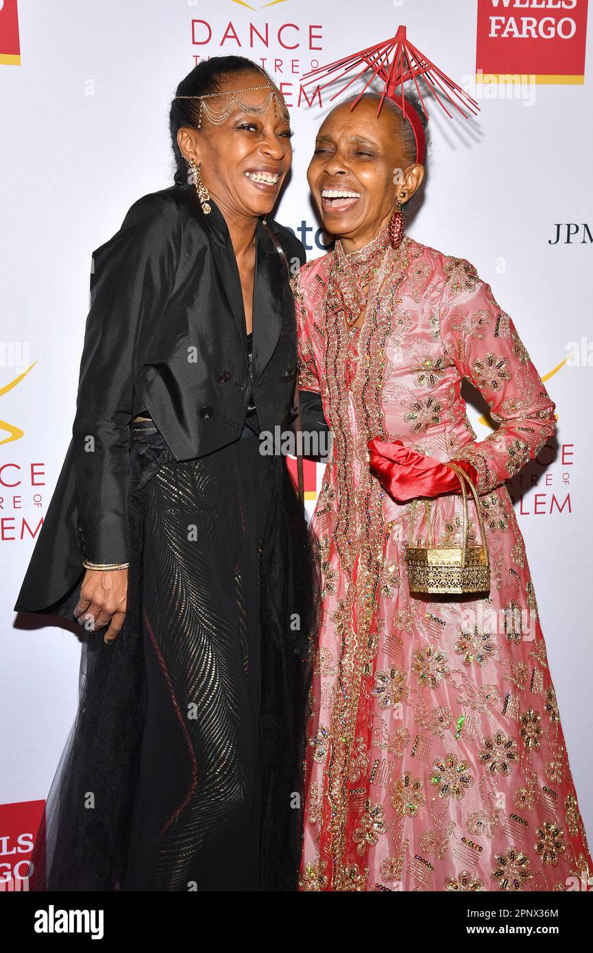 New York, USA. 20th Apr, 2023. Artist Ellen Banks (r) and guest attend ...