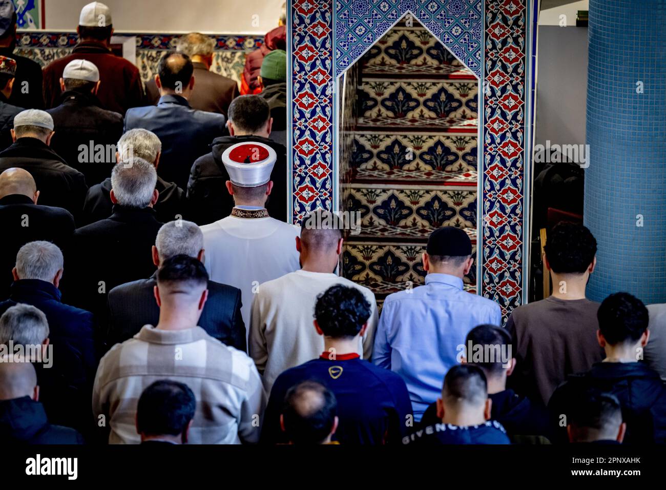 ROTTERDAM - Muslims take part in the morning prayer in the Mevlana ...