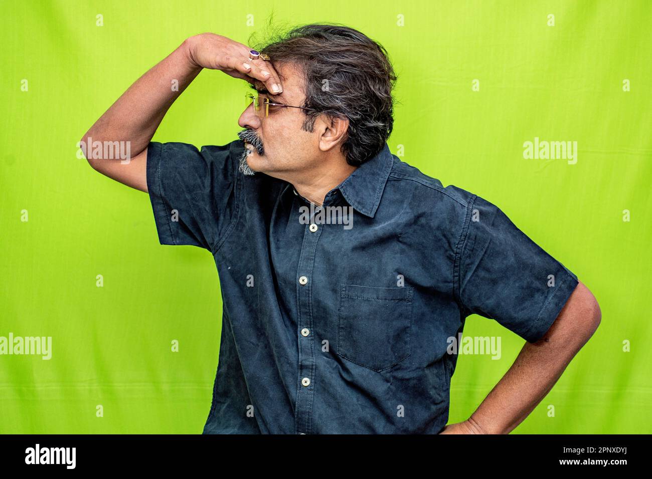 Smart shades hi-res stock photography and images - Alamy