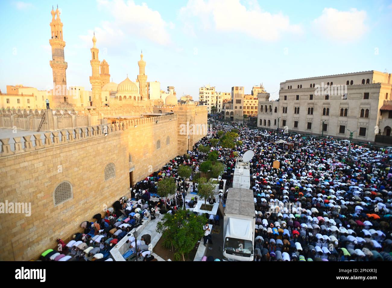 Cairo, Egypt. 21st Apr, 2023. People preform Eid al-Fitr prayer, which ...