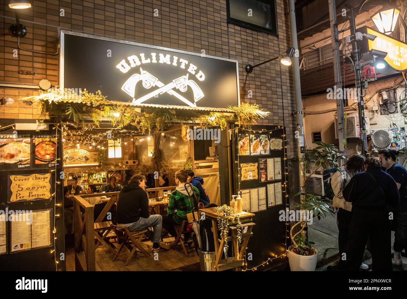 Golden Gai Shinjuku Tokyo April 2023, narrow alleyways of small scruffy ...
