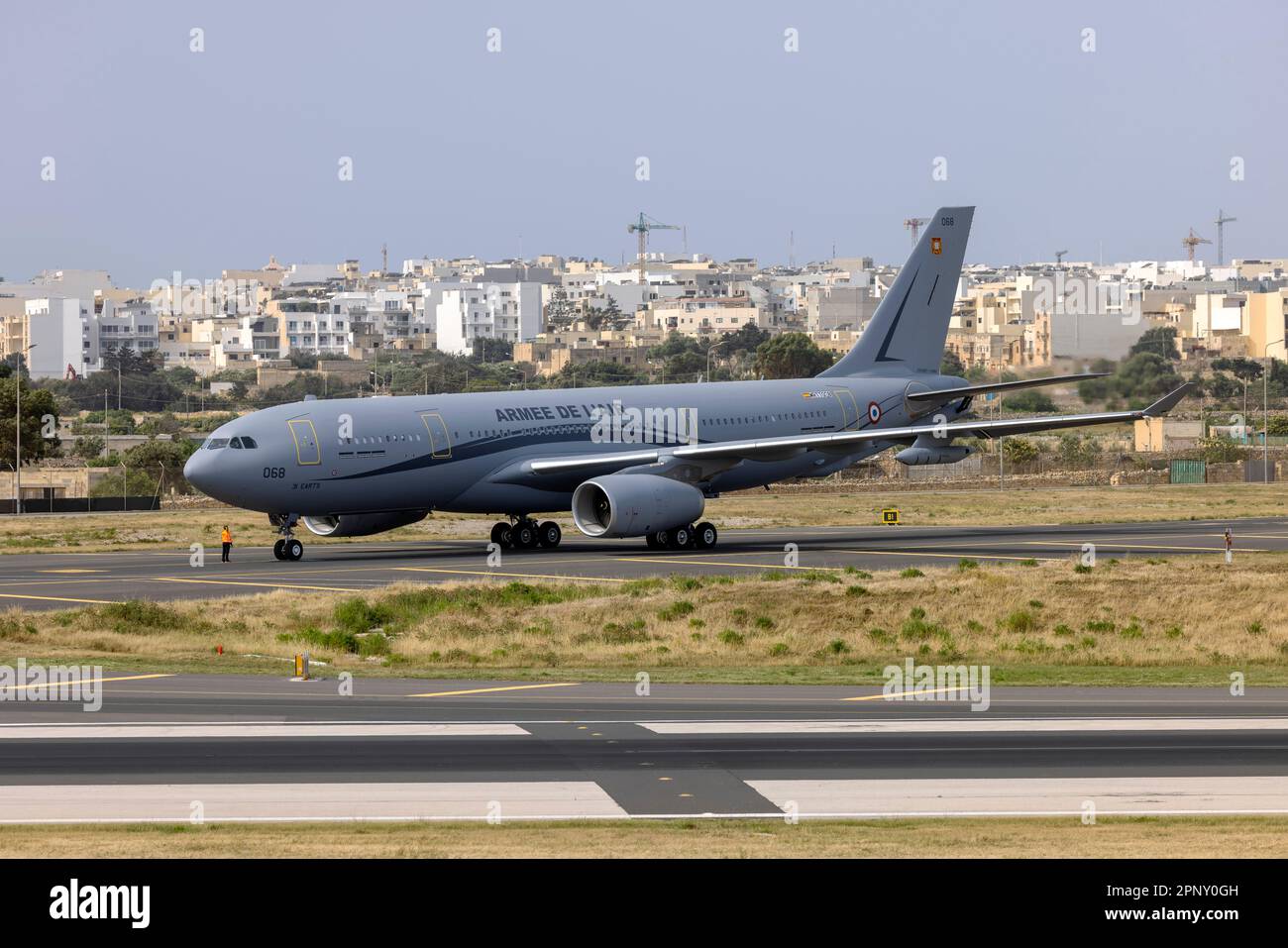 French Air Force Airbus A330-243(MRTT) (Reg: MRTT068) departing Malta ...