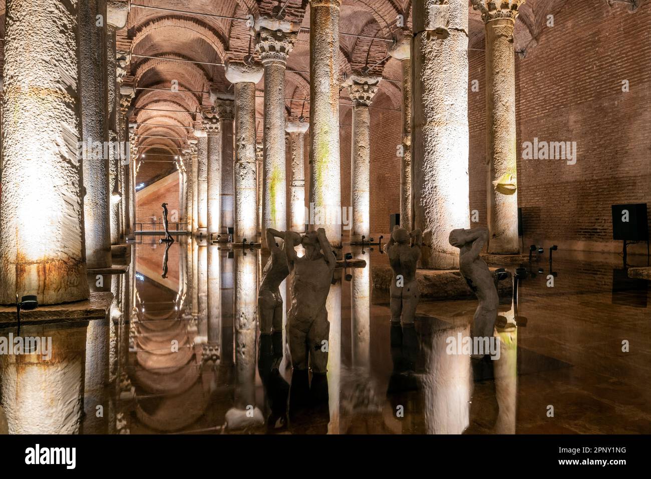 Basilica Cistern (Cisterna Basilica), Istanbul, Turkey Stock Photo - Alamy