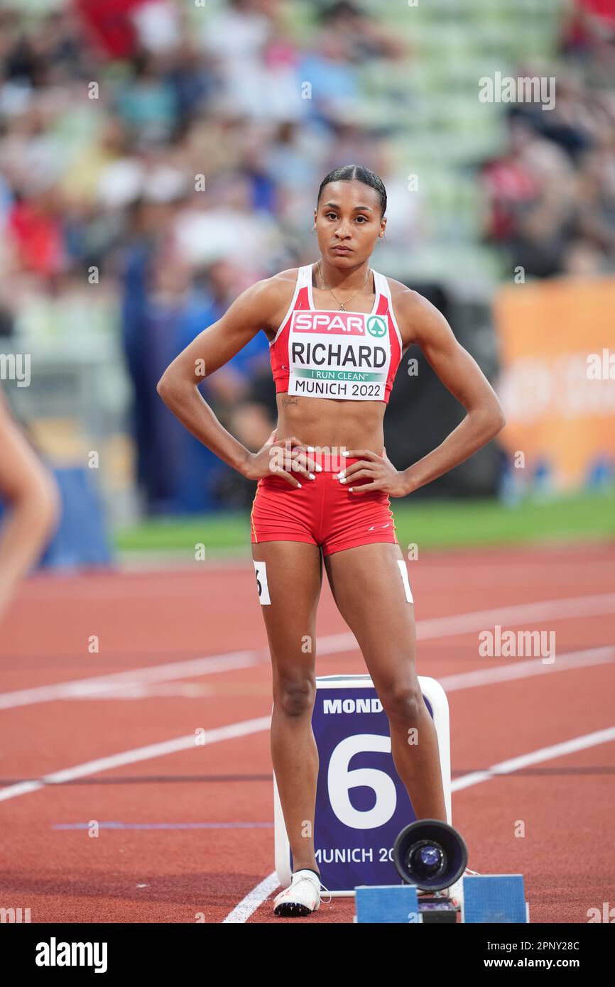 Janet Richard participating in the 400 meters of the European Athletics ...