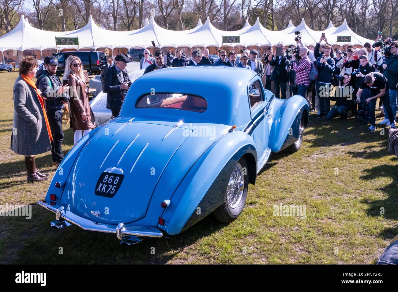 Richard Hammond and engineers from his company The smallest Gog with a ...