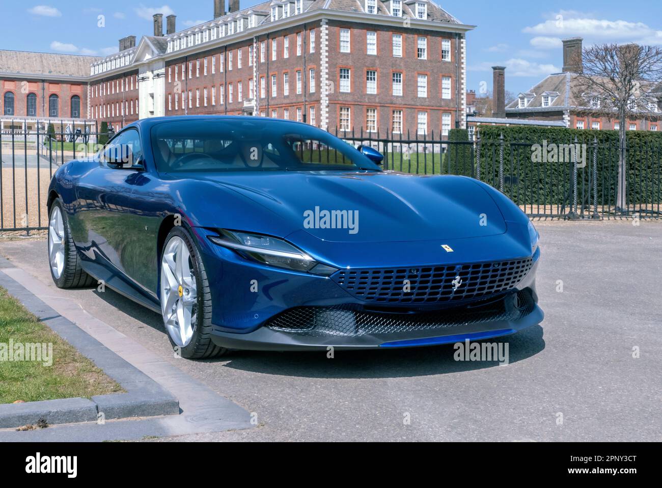 Ferrari roma 2023 hi-res stock photography and images - Alamy