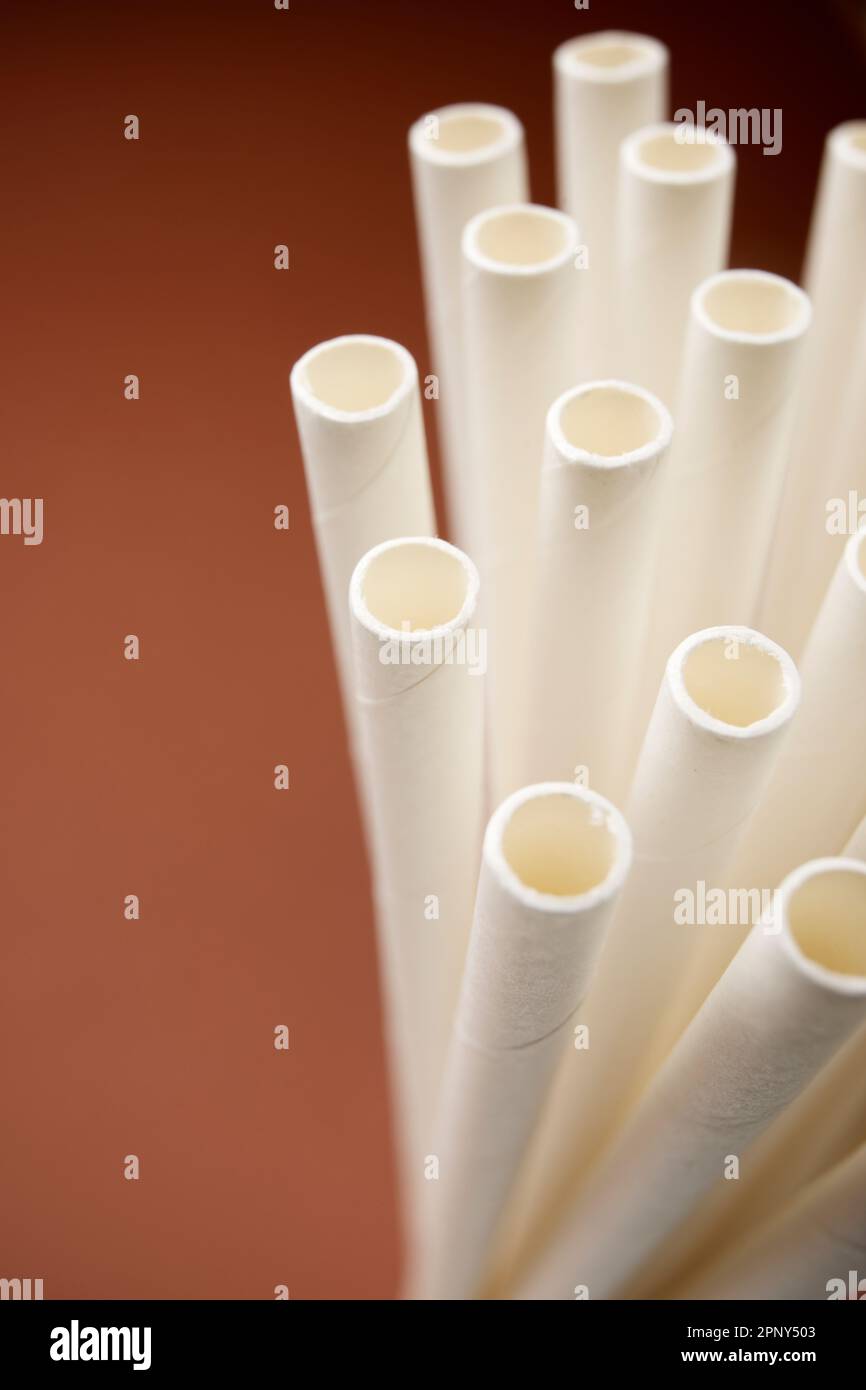 Disposable green white straws hi-res stock photography and images - Alamy