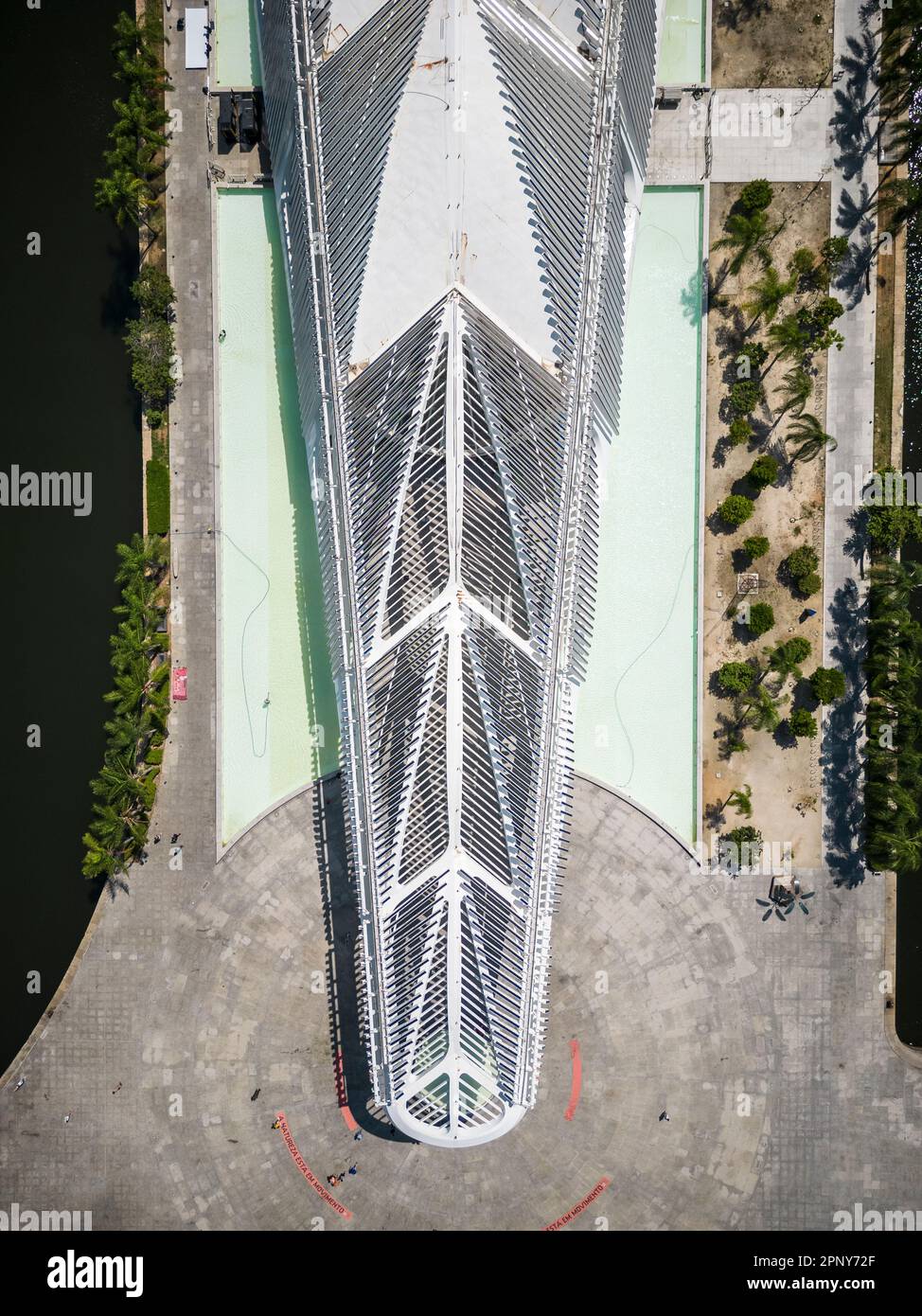 Beautiful aerial view to modern white museum building in downtown Stock ...