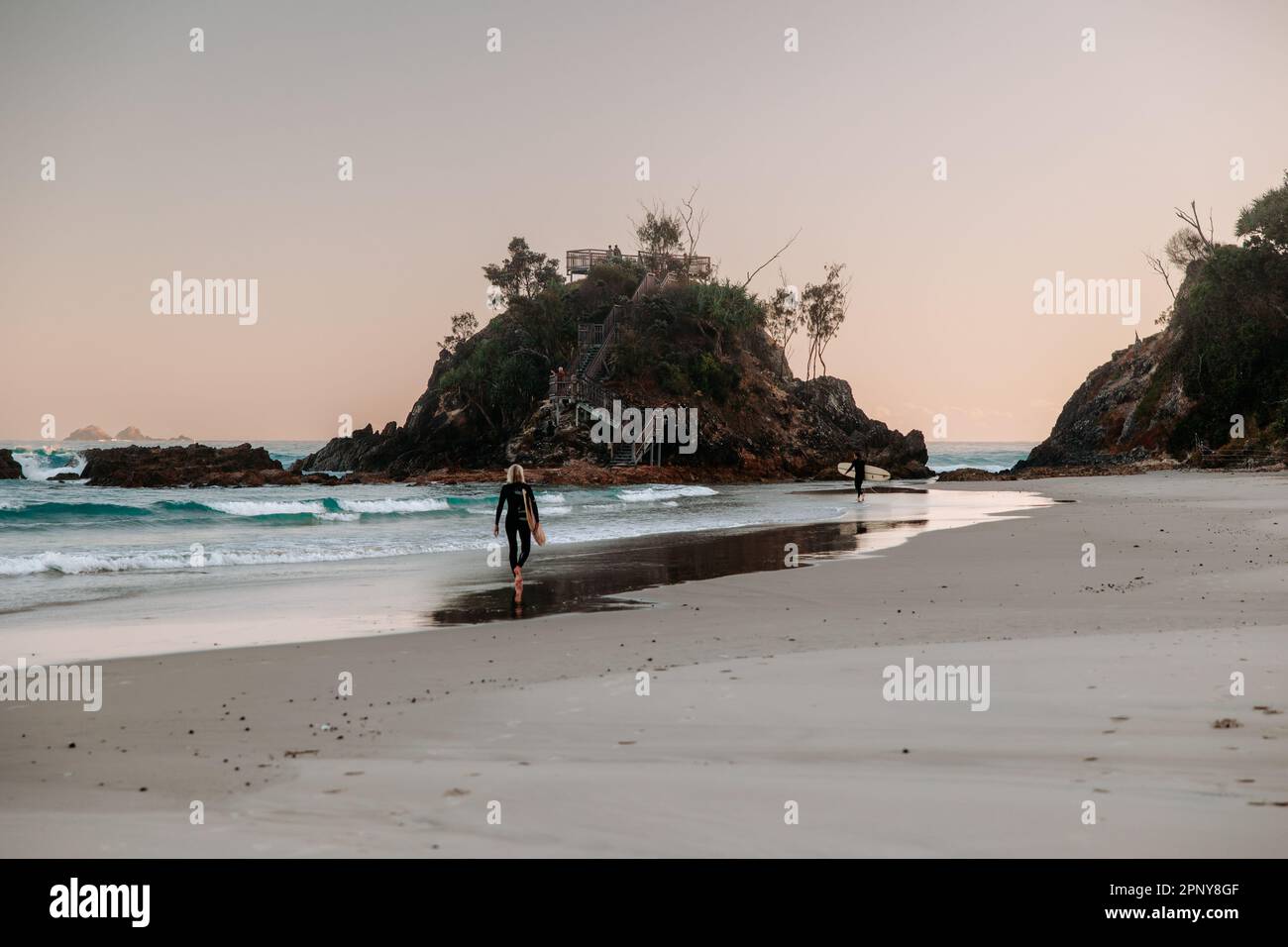Sunrise surf session at the Pass in Byron Bay Stock Photo - Alamy