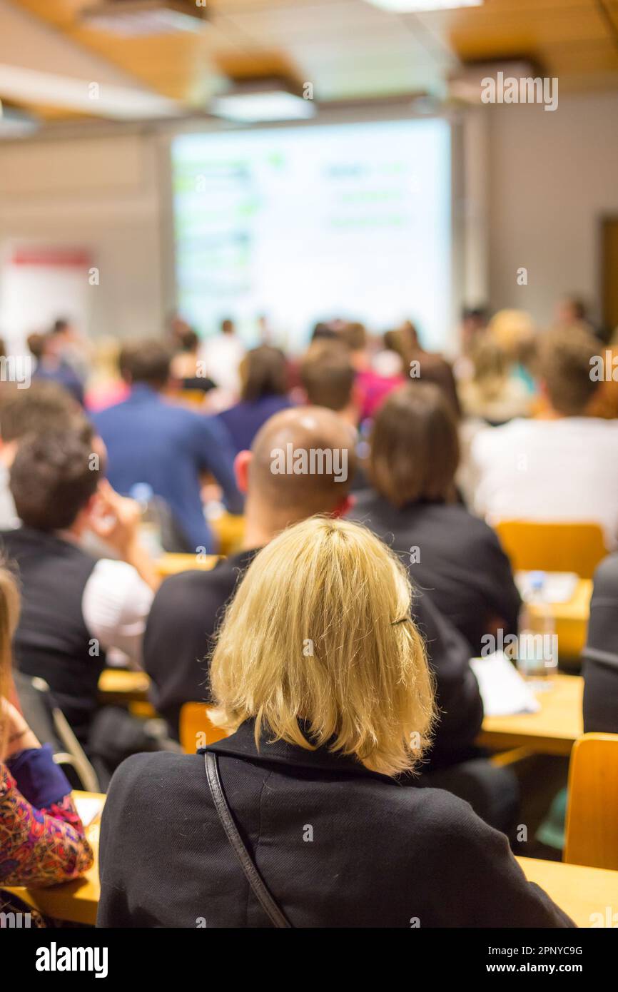 Round table discussion at business and entrepreneurship workshop ...