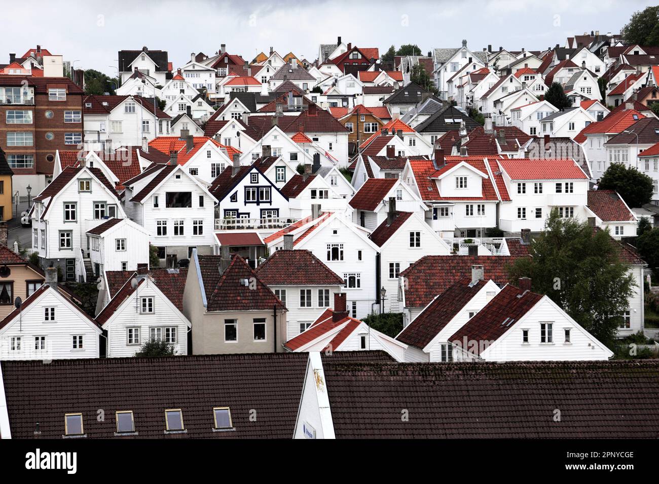White wooden buildings in the Old Town (Gamle Stavanger), Stavanger ...