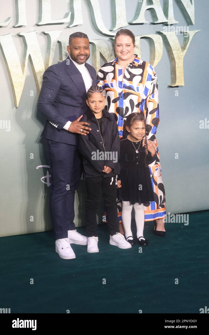 Chloe tangney and jb gill hi-res stock photography and images - Alamy