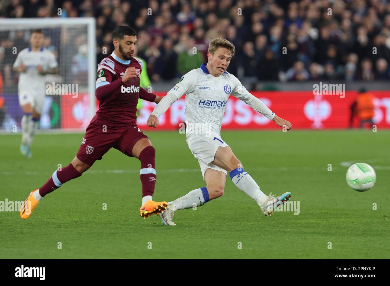 L-R West Ham United's Said Benrahma and Matisse Samoise of KAA Gent ...