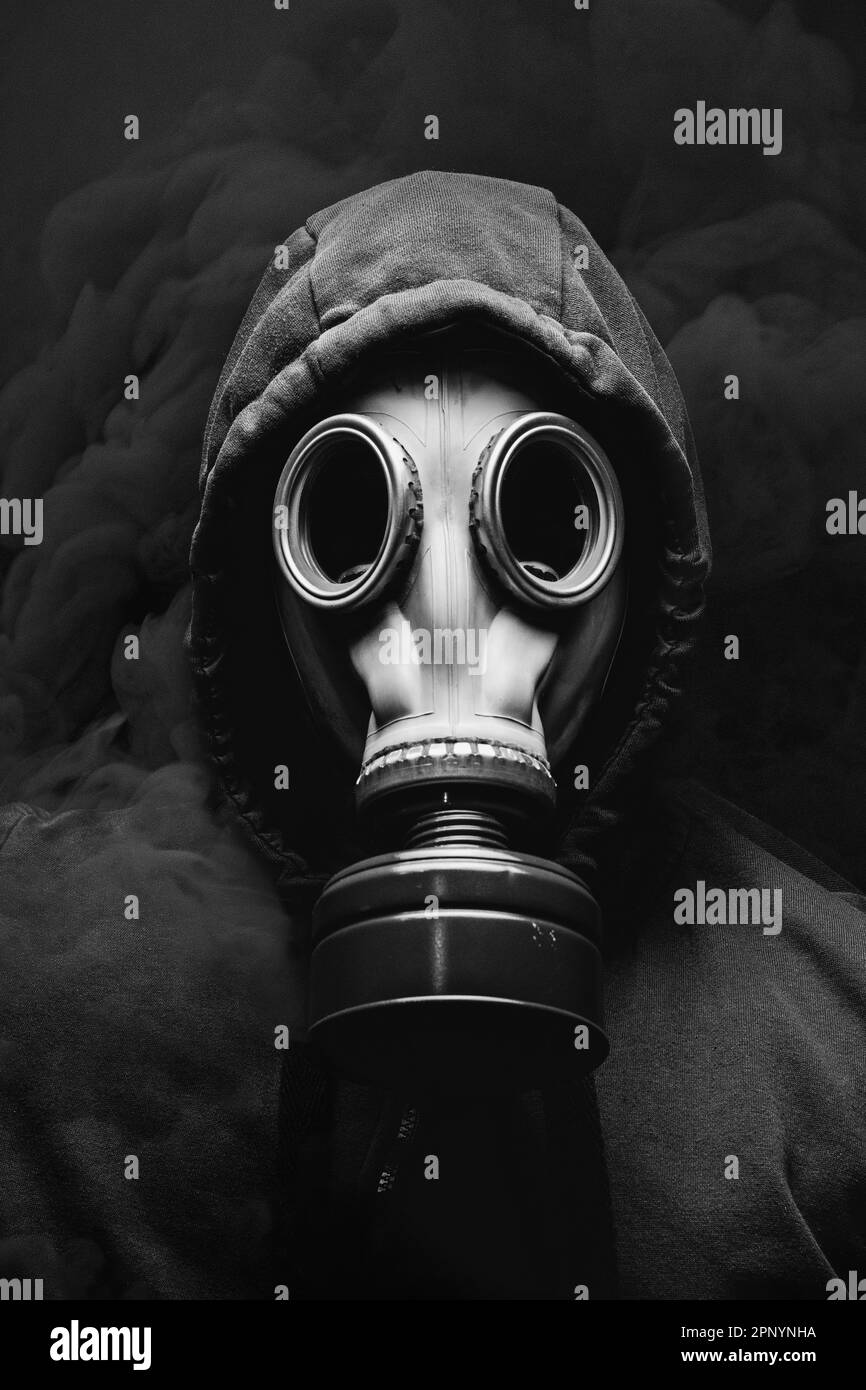 Gas mask smoke background hi-res stock photography and images - Alamy