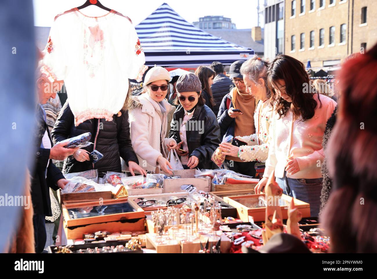 The groovy and colourful Kings Cross Classic Car Boot sale on Granary ...