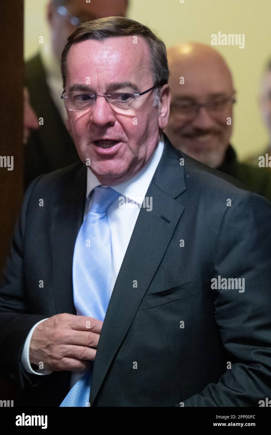 Ramstein Miesenbach, Germany. 21st Apr, 2023. Boris Pistorius (SPD ...