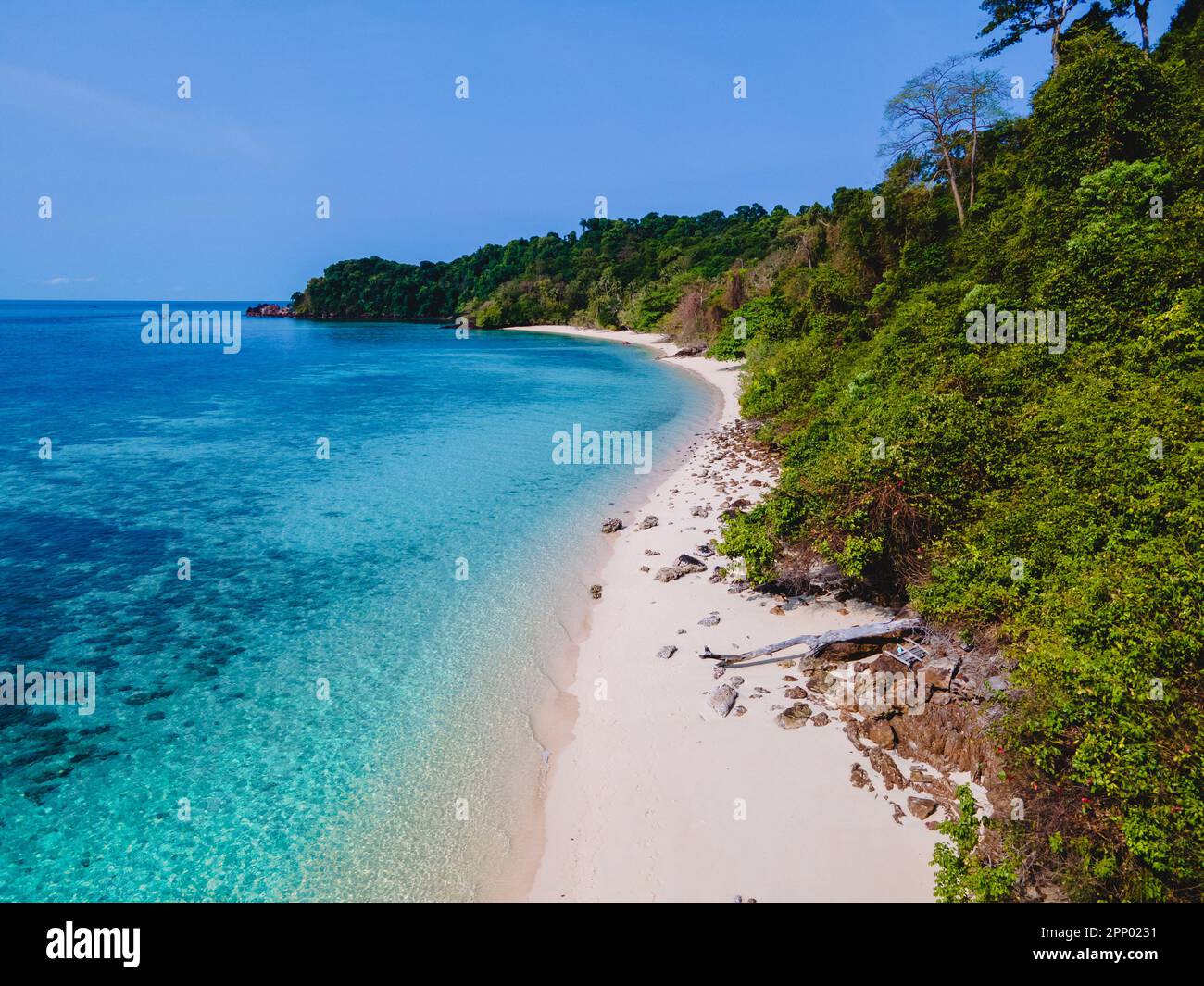 Koh Kradan Island with a white tropical beach and turqouse colored ...