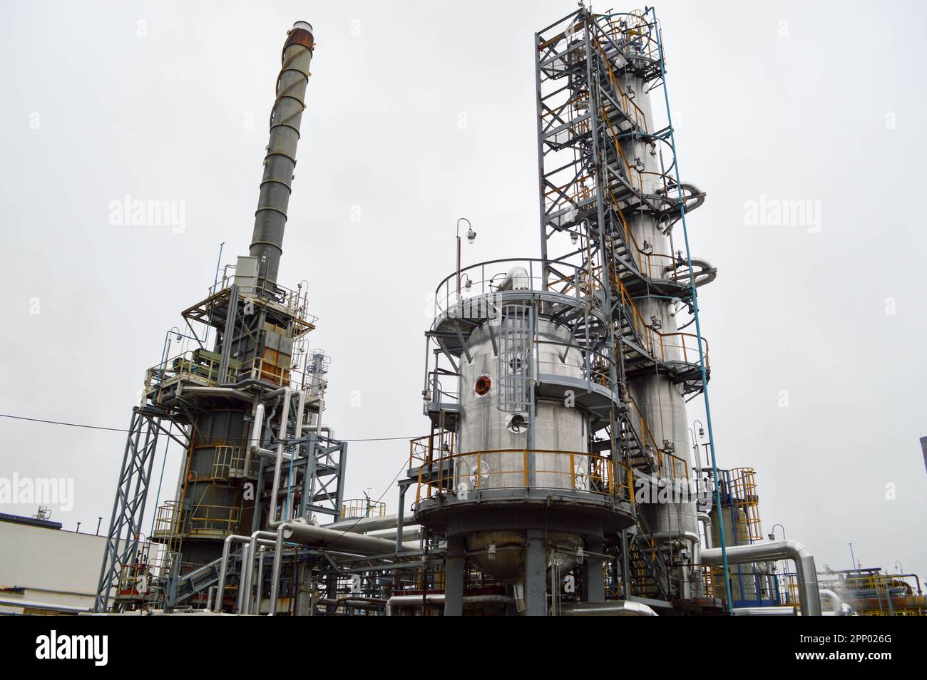 Distillation furnace hi-res stock photography and images - Alamy