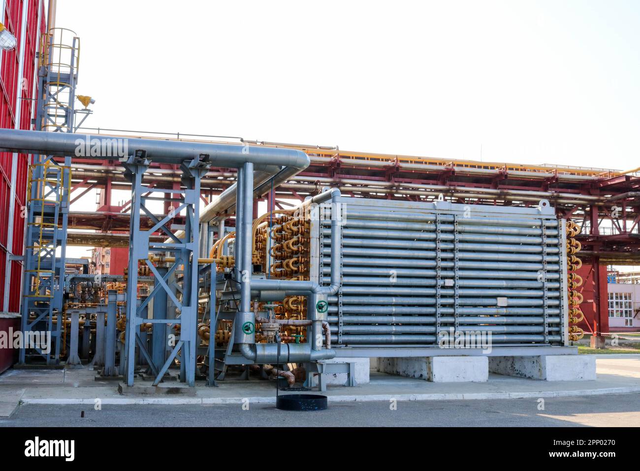 Polyethylene reactor hi-res stock photography and images - Alamy