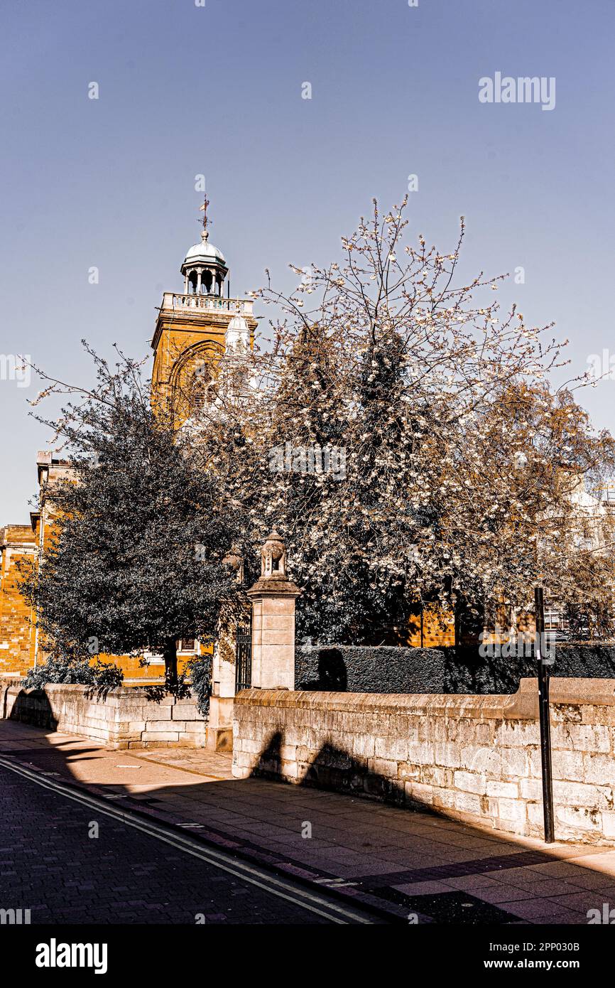 Northampton town centre shops hi-res stock photography and images - Alamy