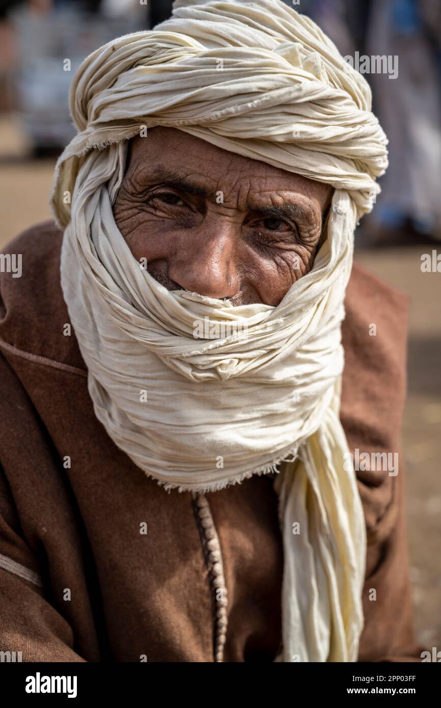 Middle eastern traditional hi-res stock photography and images - Alamy