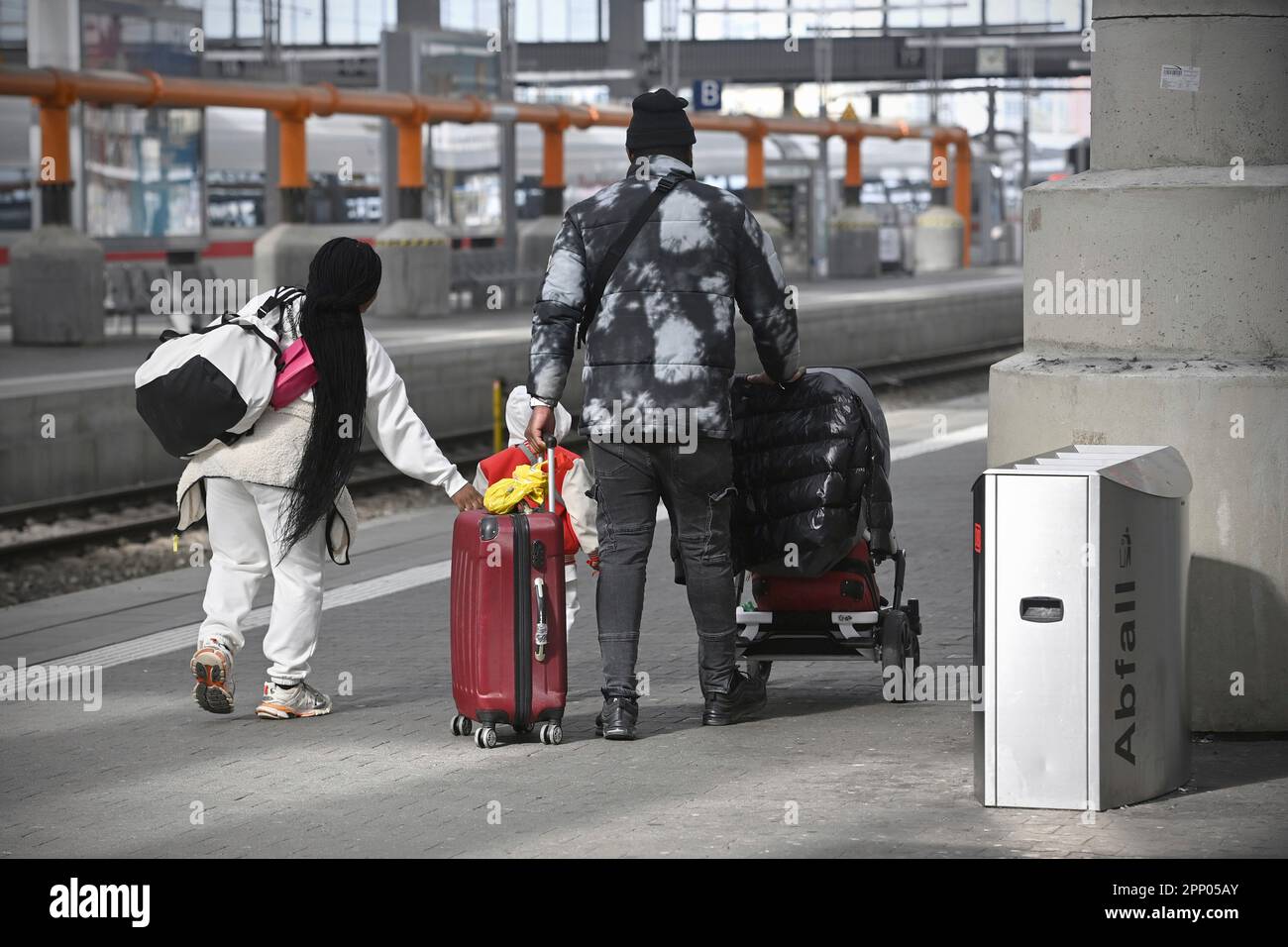 Strike on Friday, April 21st, 2023 at the main train station in Munich ... Strike on Friday, April 21st, 2023 at the main train station in Munich ...
