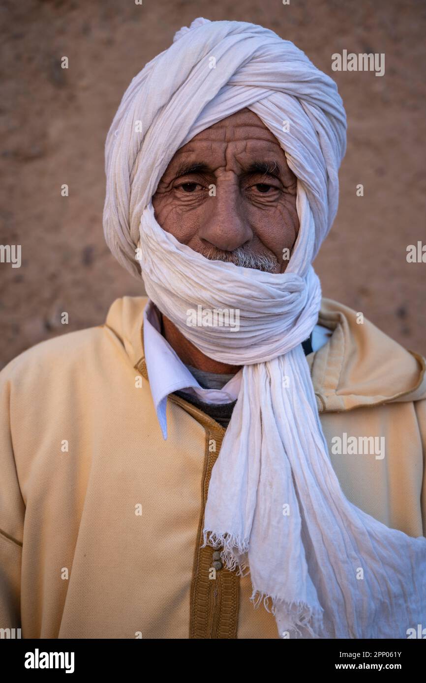 Portrait of a berber man dressed in the traditional djellaba and turban ...