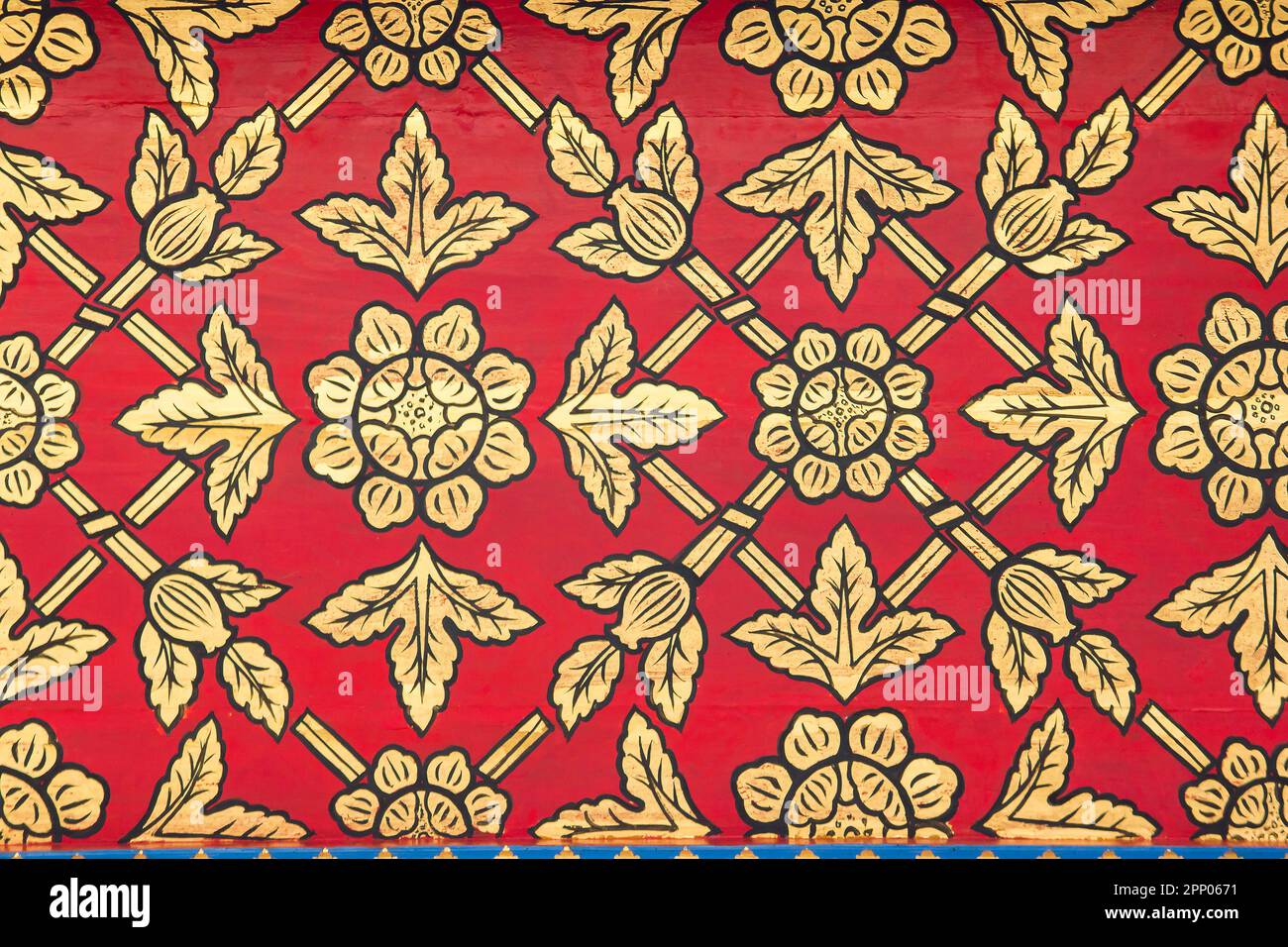Thai pattern on the ceiling that is unique in the temples of Thailand ...