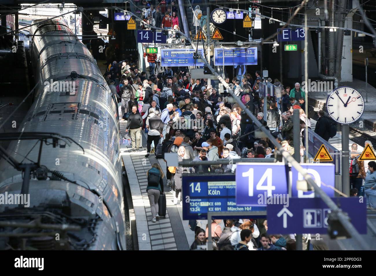 Hamburg, Germany. 21st Apr, 2023. An ICE train to Cologne stands in ...