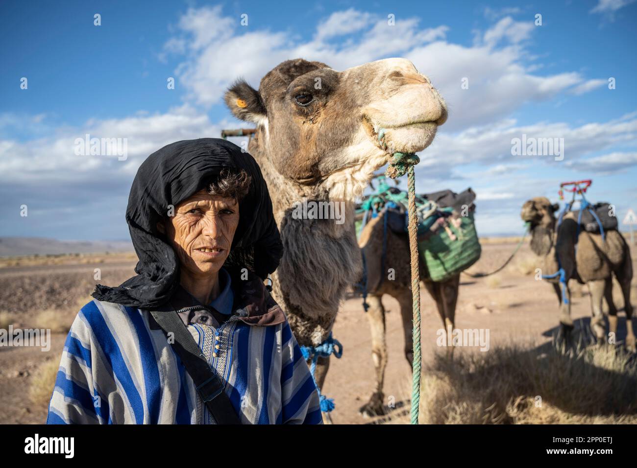Sahara desert tribes hi-res stock photography and images - Alamy