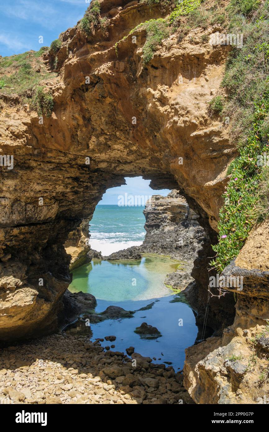 The Grotto, Port Campbell National Park, Great Ocean Road, Victoria ...