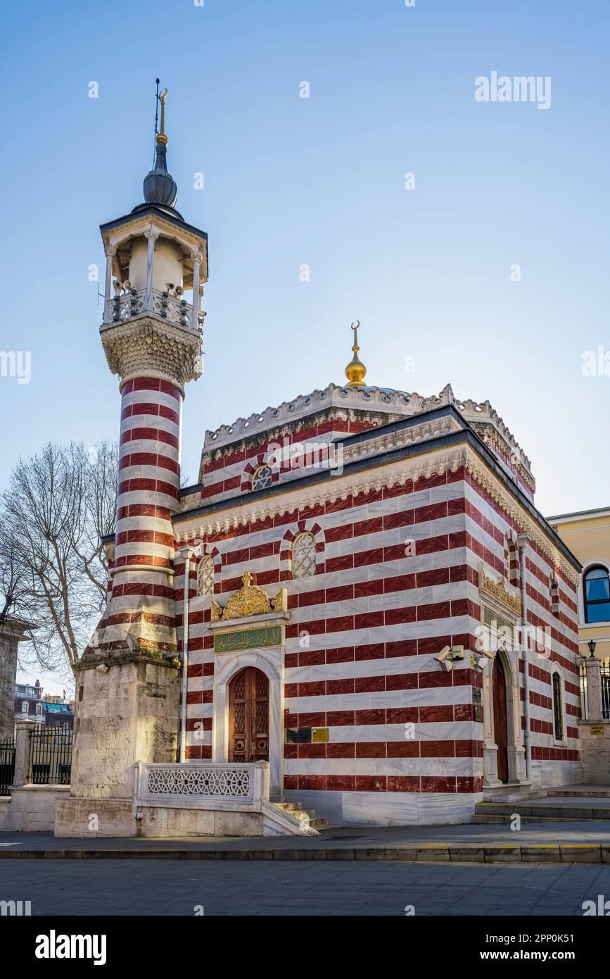 Nallı Masjid mosque, Cagaloglu, Fatih district, Istanbul, Turkey Stock ...