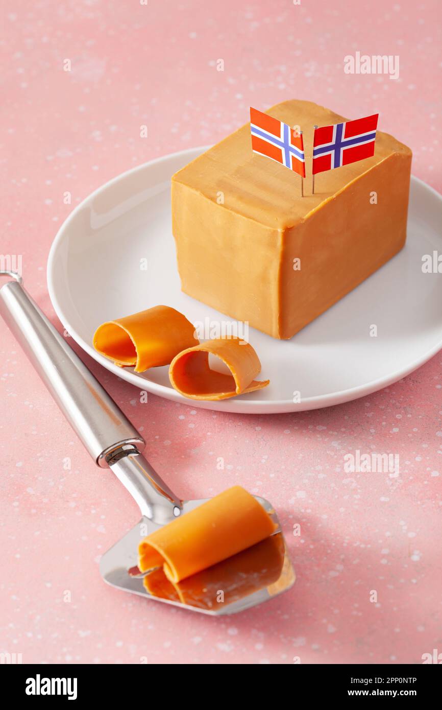 Brunost Fire