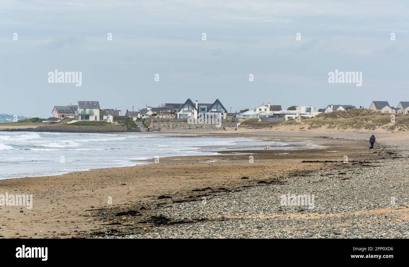 Traeth llydan beach wales hi-res stock photography and images - Alamy