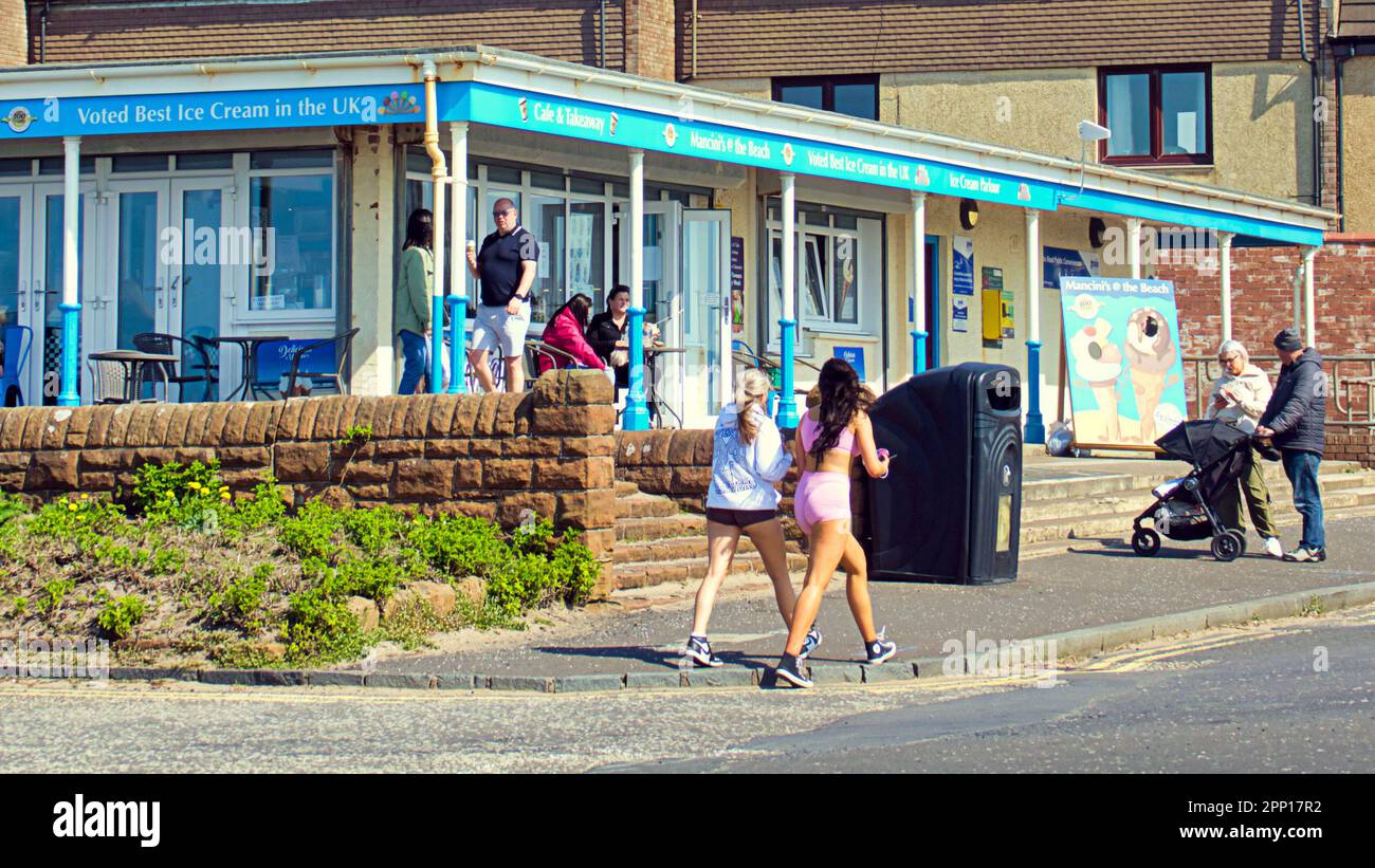 Prestwick town scotland hi-res stock photography and images - Alamy