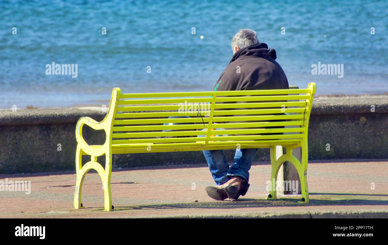 Prestwick, Scotland, UK 21st April, 2023. UK Weather: Sunny weather in ...
