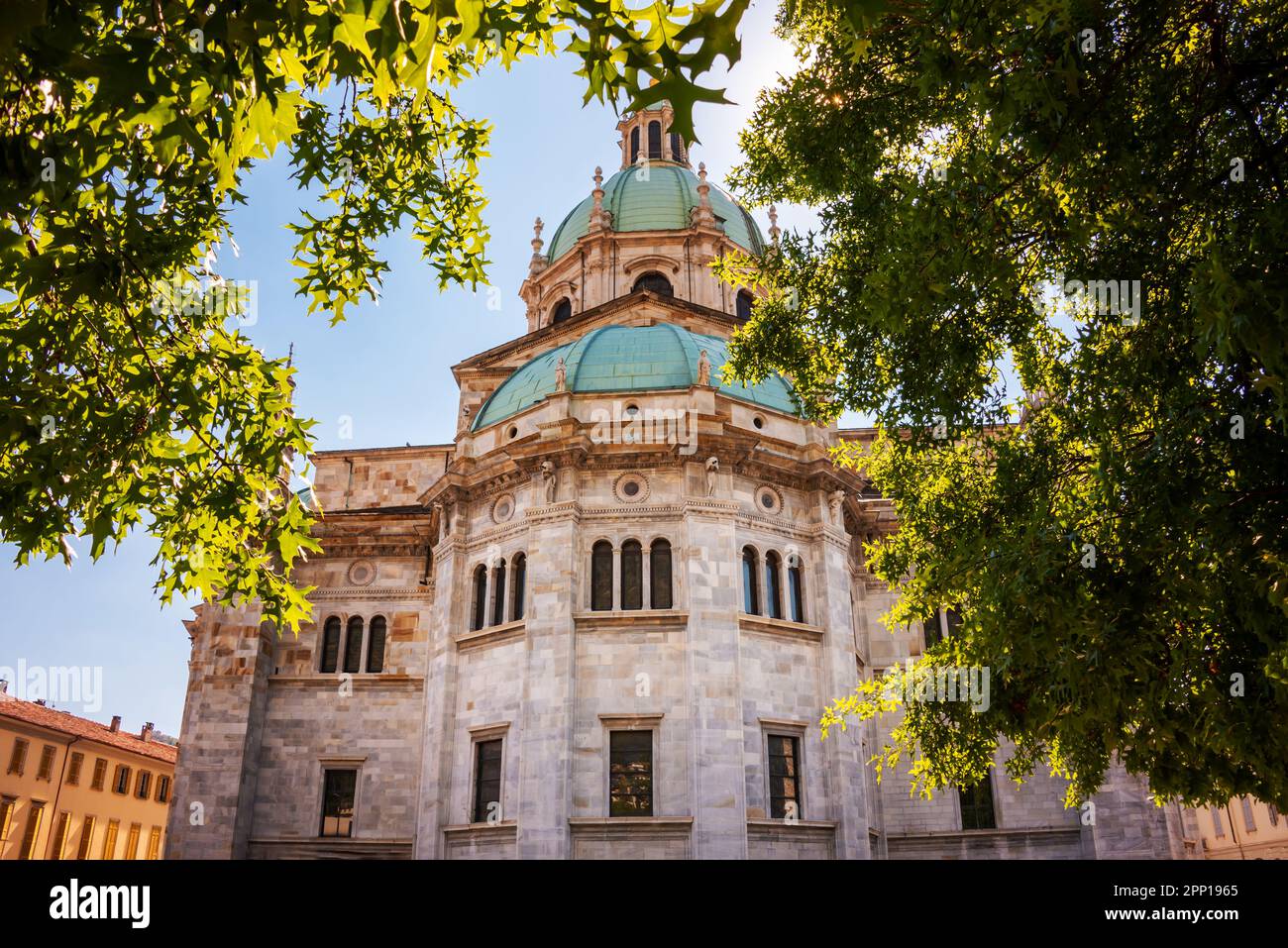 Beautiful catholic cathedral in Como town in Italy Stock Photo - Alamy