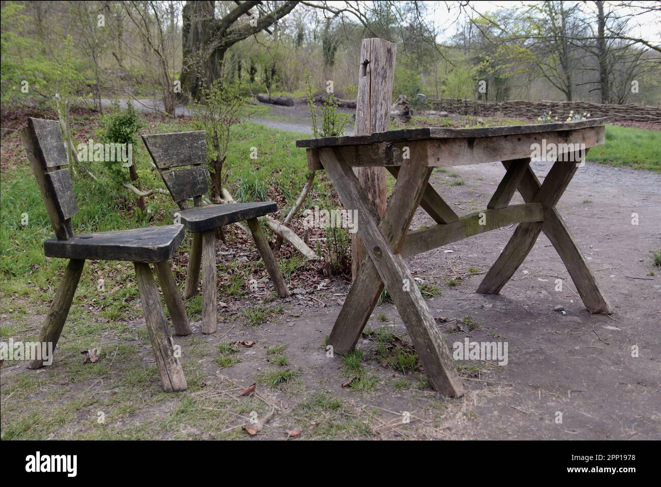 Weald & downland open air musem stable three legged triangle seat ...