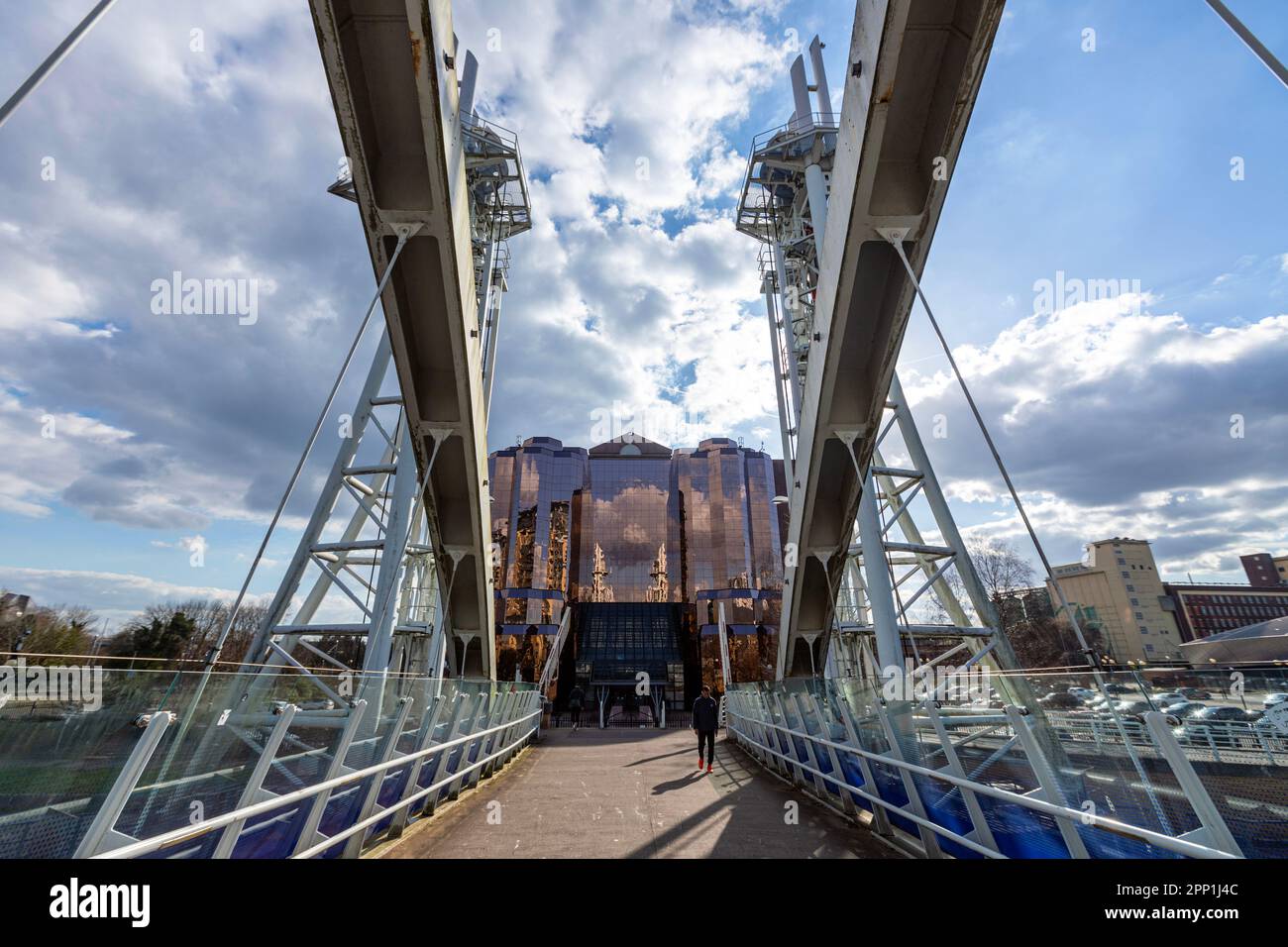 Salford Quays lift bridge, MediaCityUK, Salford Quays, Manchester Ship ...