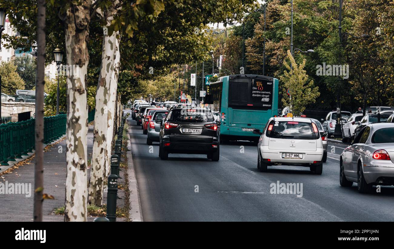 Bumper to Bumper - Urban traffic congestion during peak hour in ...