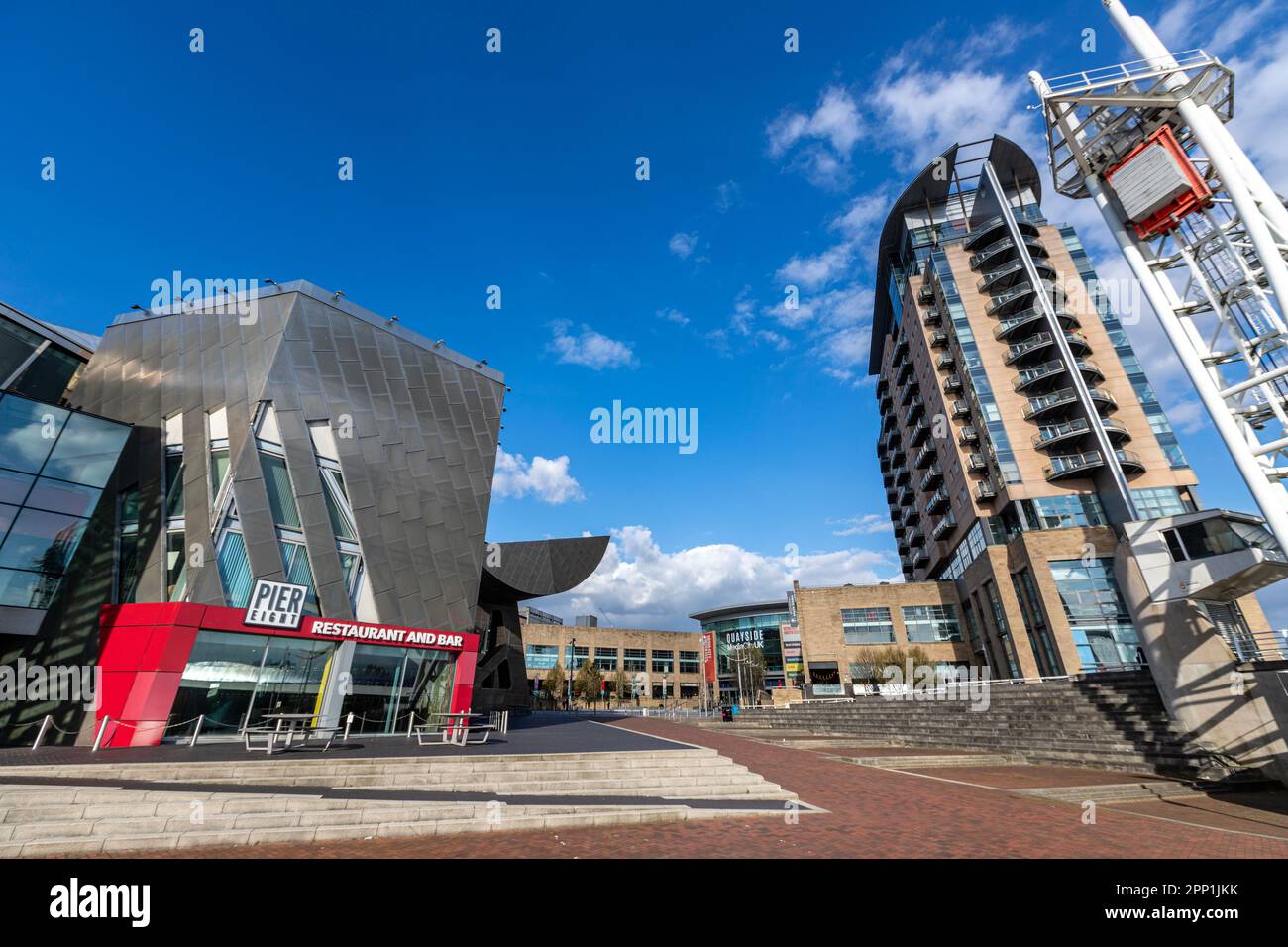 Pier Eight Restaurant, The Lowry a theatre and gallery complex ...