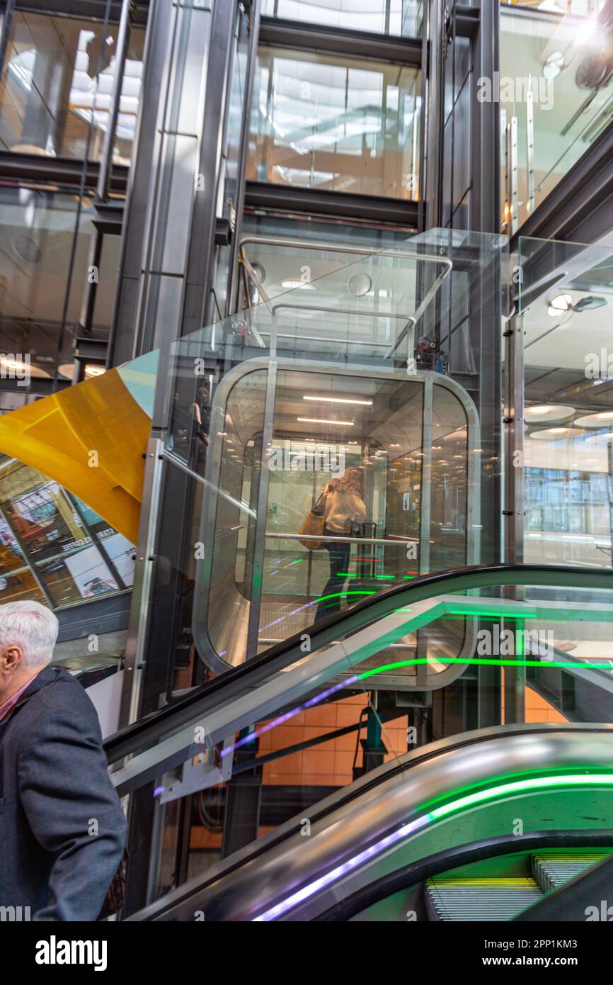 Elevator, Madrid Adolfo Suárez Barajas Aeropuerto, Spain, terminal T4S ...