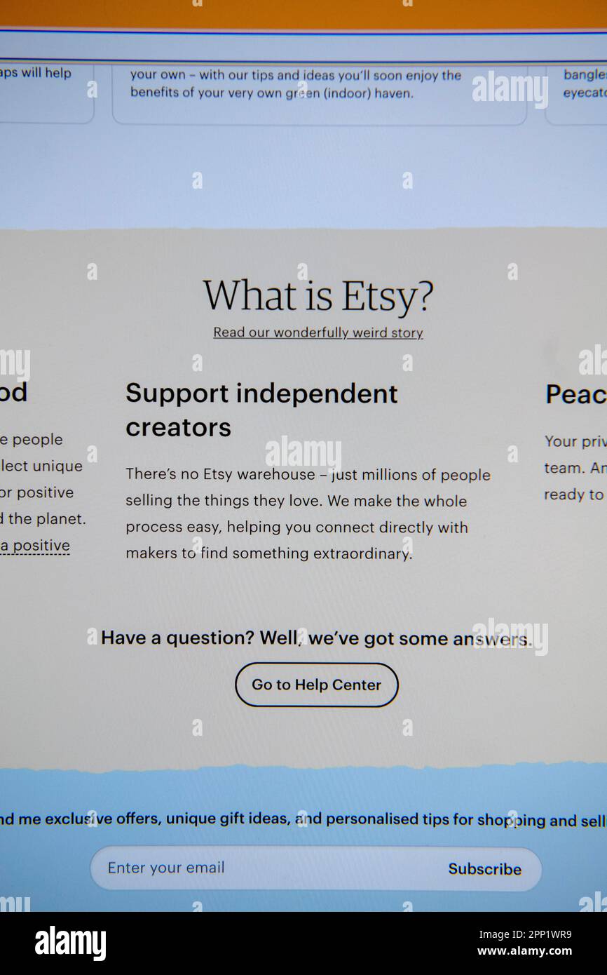 Etsy gifting hi-res stock photography and images - Alamy