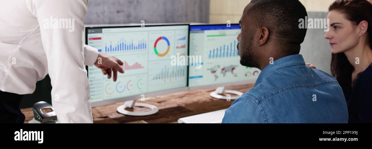Financial Advisor Dashboard And Customer Business Meeting At Computer ...