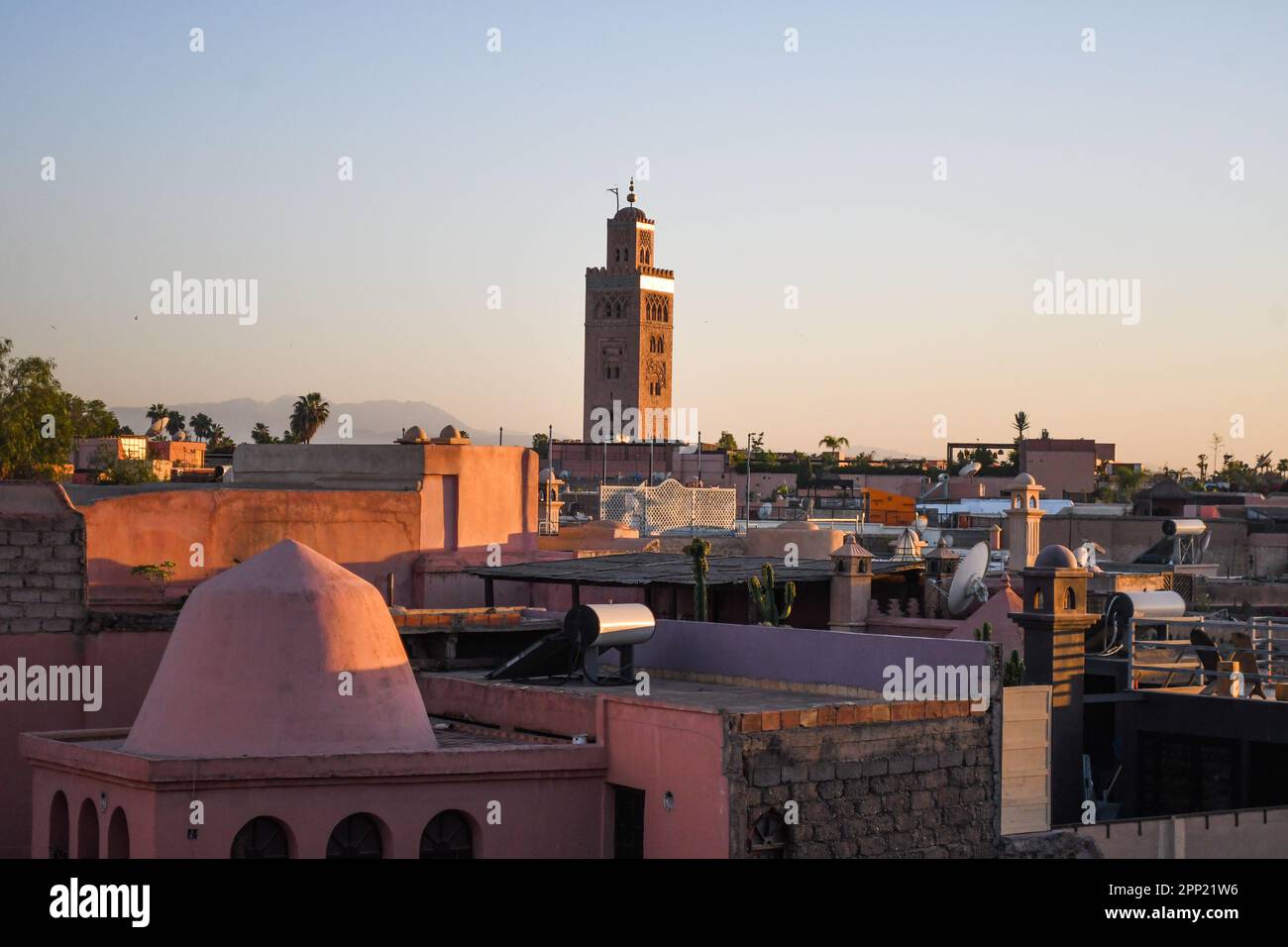 Rooftop door hi-res stock photography and images - Alamy