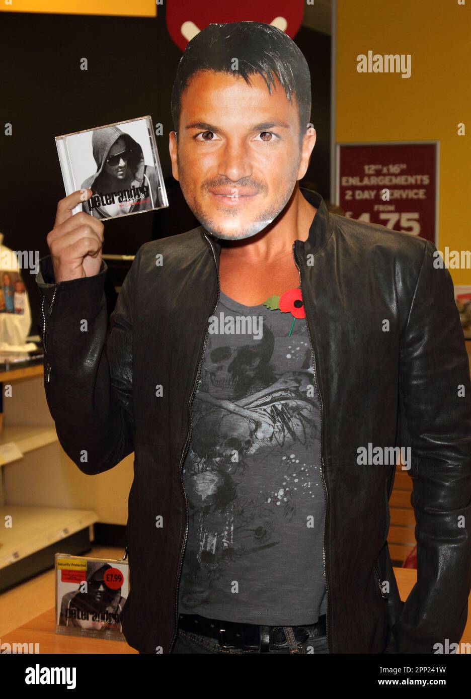 London Colney, Herts. UK. Peter Andre (wearing a Peter Andre mask ...