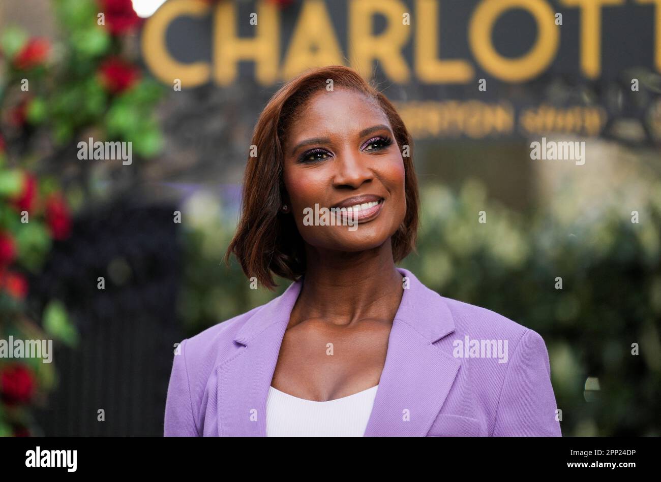 A bridgerton story world premiere hi-res stock photography and images ...